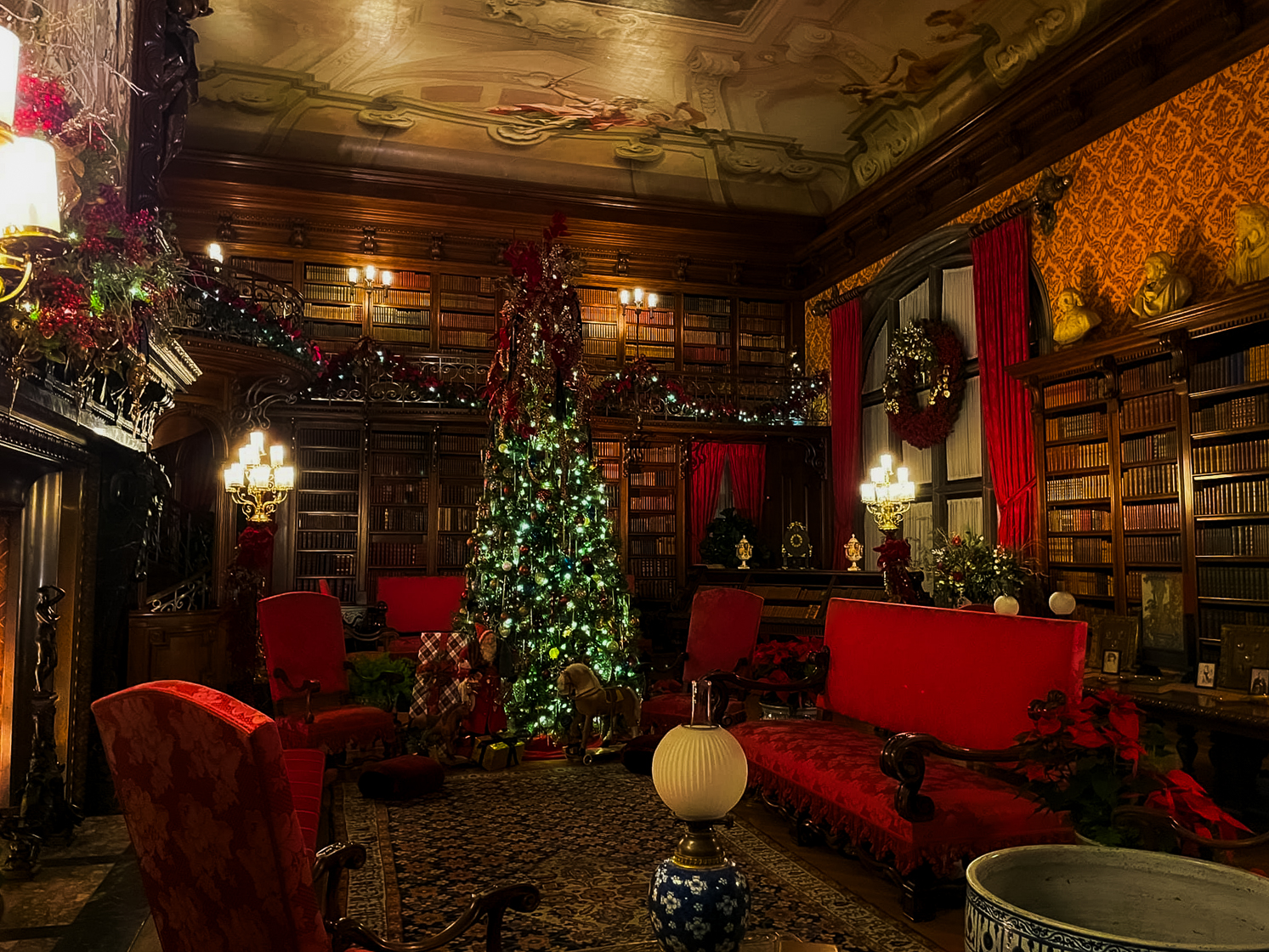 Christmas Greeting - From Passion to Pixels